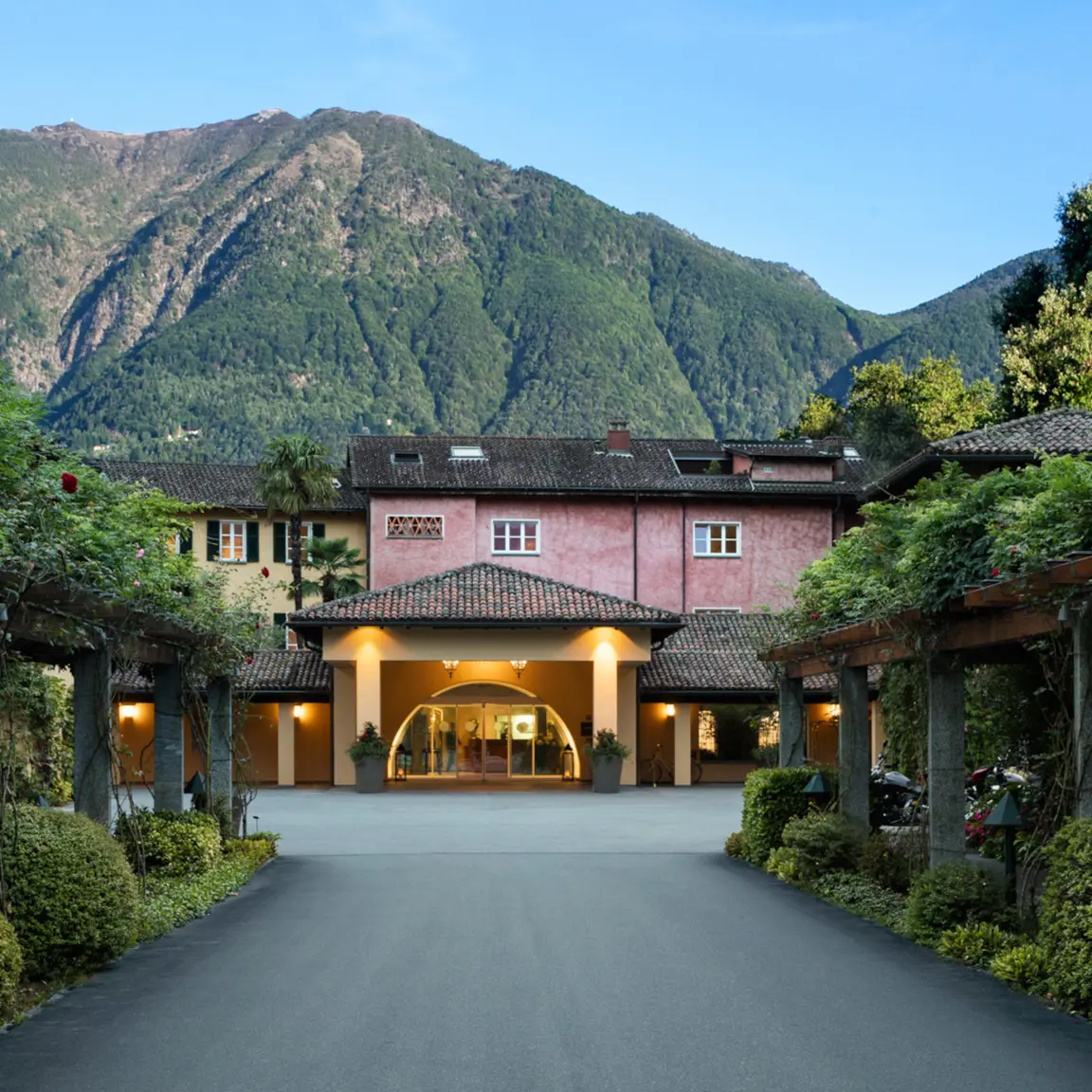 Swiss Deluxe Hotels – the most exclusive 5-star hotels in Switzerland